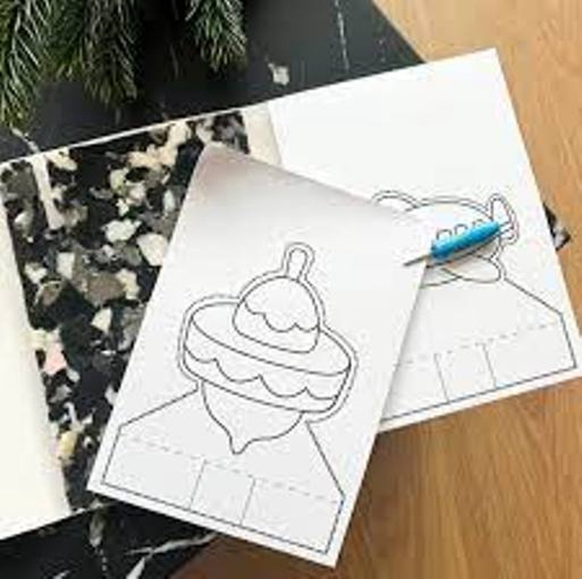 Prikset - 1 prikmat- 1 prikpen - 12 prikplaten-afbeeldingen prikken ...