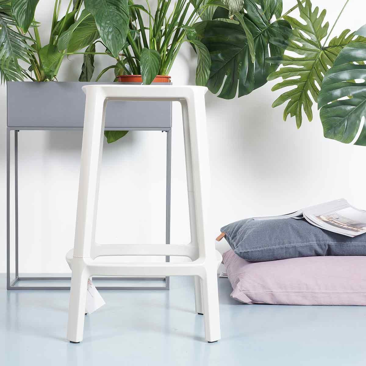 TOOU Cadrea kunststof tuin barkruk - Middel 65 cm - Wit | bol.com