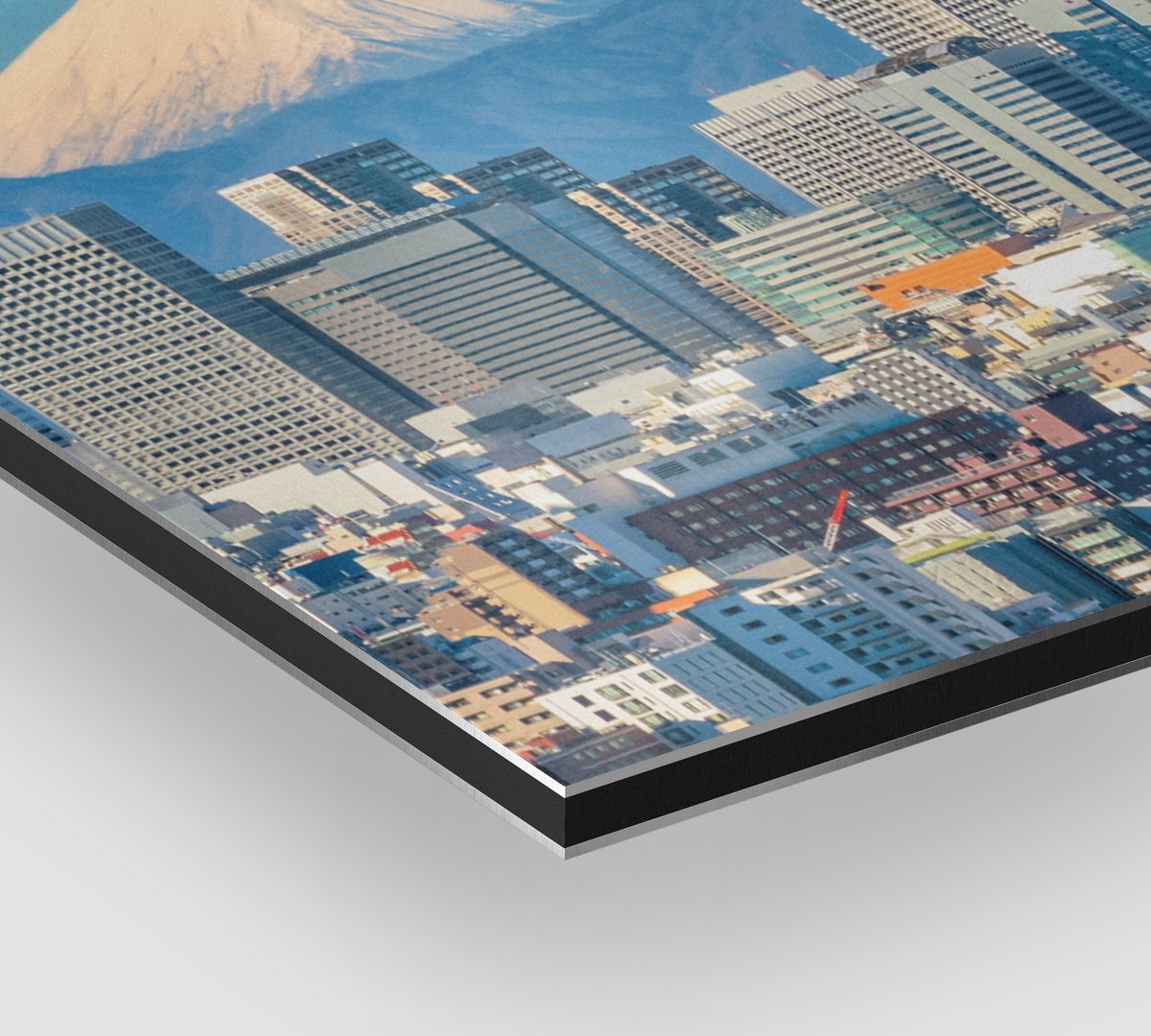 De vulkaan Mount Fuji achter de skyline van Tokio in Japan - Foto op Dibond - 120 x 80 cm | bol.com