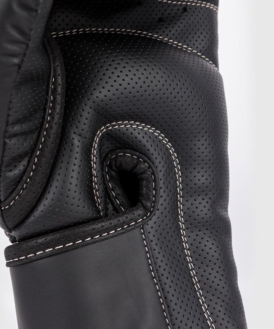 Venum Impact Evo Bokshandschoenen Zwart - 14 OZ | bol