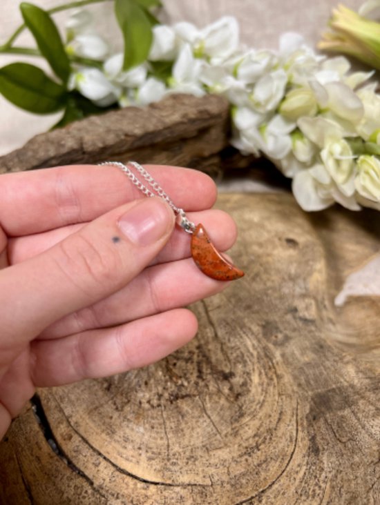 Jaspis rood edelsteen maanhanger 20 mm | bol