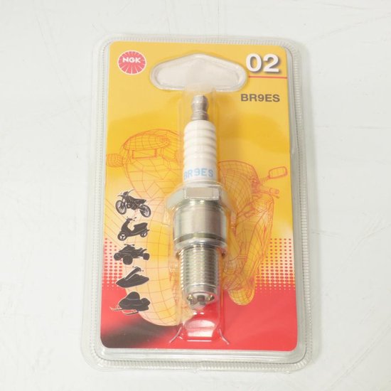 Bougie d'allumage NGK pour Moto Suzuki 125 RG Fun 1992 à 1996 Neuf | bol