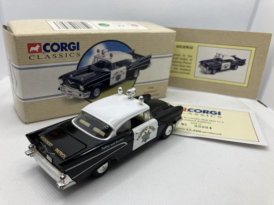 Corgi - Chevrolet Bel Air highway patrol - 1:43 | bol