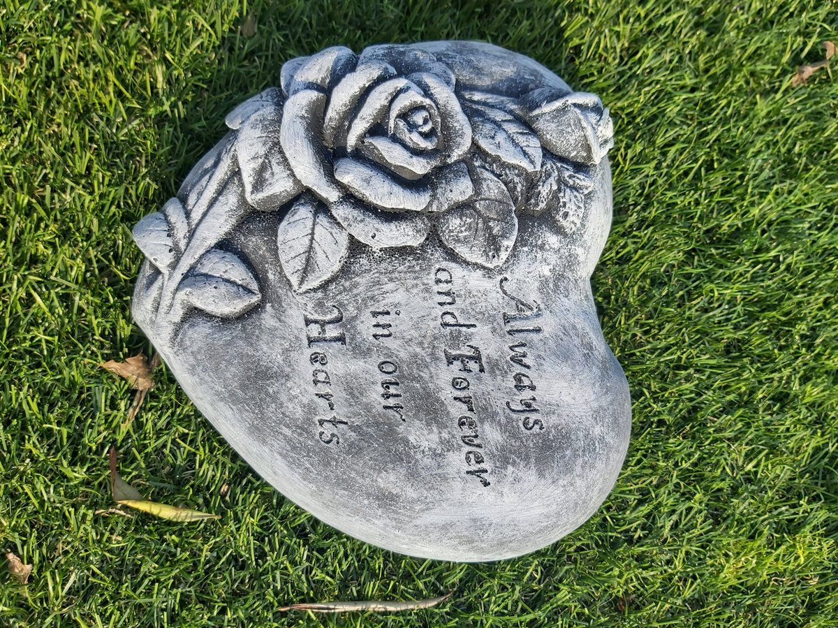 hart met roos always and forever in our hearts grafdecoratie graf beton ...