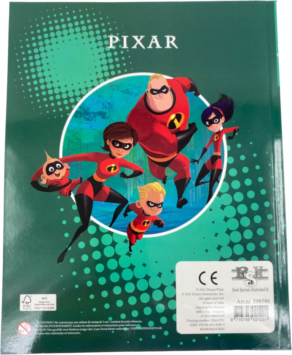 MegaColor - Pixar Kleurboek + Stickers | bol.com