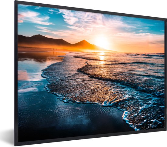 PosterMonkey - Posters - Poster in lijst - Zee - Berg - Avond - Lucht ...