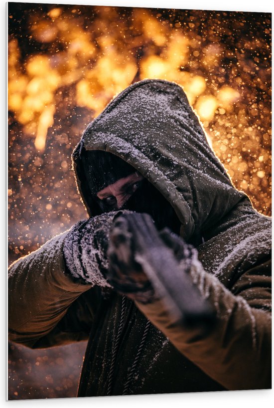 PVC Schuimplaat - Man met Geweer in Handen voor Rook - 80x120 cm Foto ...