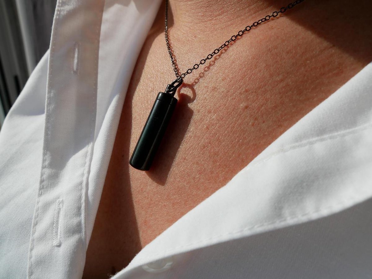 Ashanger met ketting - Asketting - Urn - Zwart - Koker - Collier - Mini ...