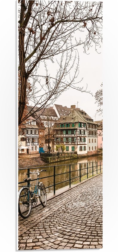 PVC Schuimplaat - Fiets langs Gracht in Duits Dorpje - 20x60 cm Foto op ...