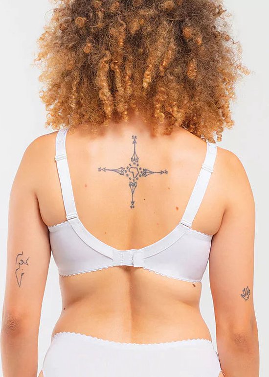 Louisa Bracq Julia Beugel Bh 47701 477 NACRE - maat EU 90G / FR 105G | bol