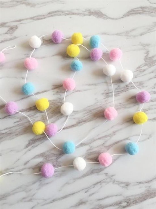 Slingers Pom Pom Guirlande – Slinger | Geel – Wit – Rose – Blauw ...