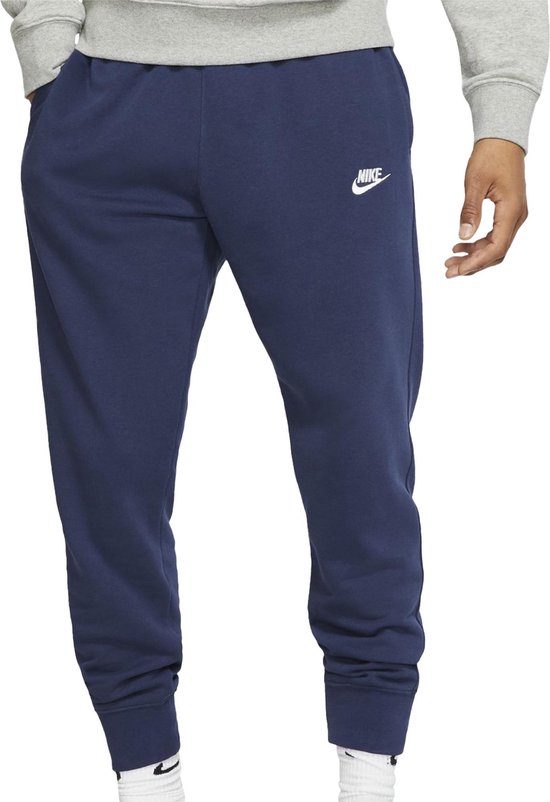Nike Sportswear Club Broek - Mannen - donkerblauw - wit | bol