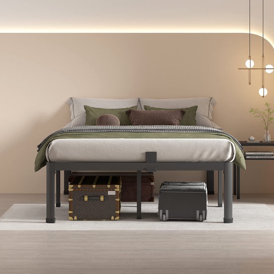 MAF 45,5 cm full size bedframe met ronde hoekpoten matras schuifstop ...