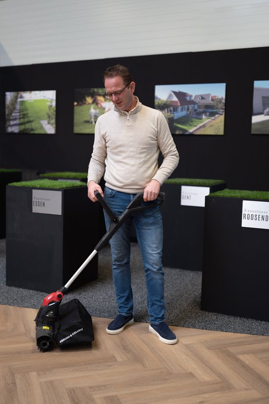 Kunstgras machine compact2025 | bol