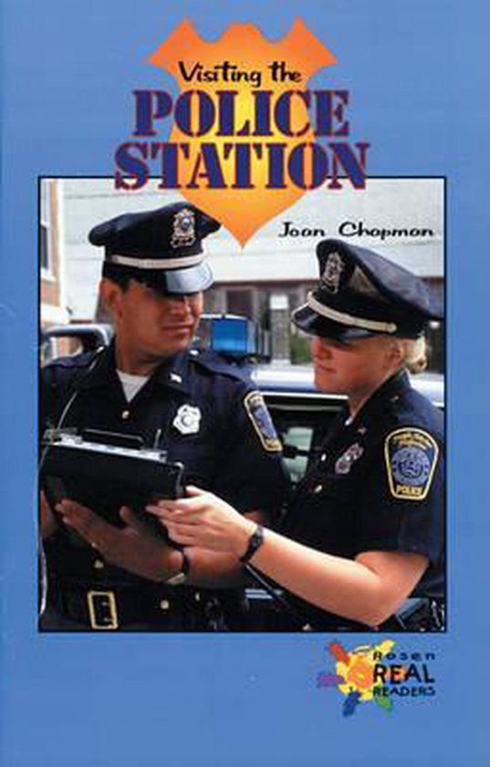 Visiting the Police Station, Joan Chapman | 9780823981243 | Boeken ...