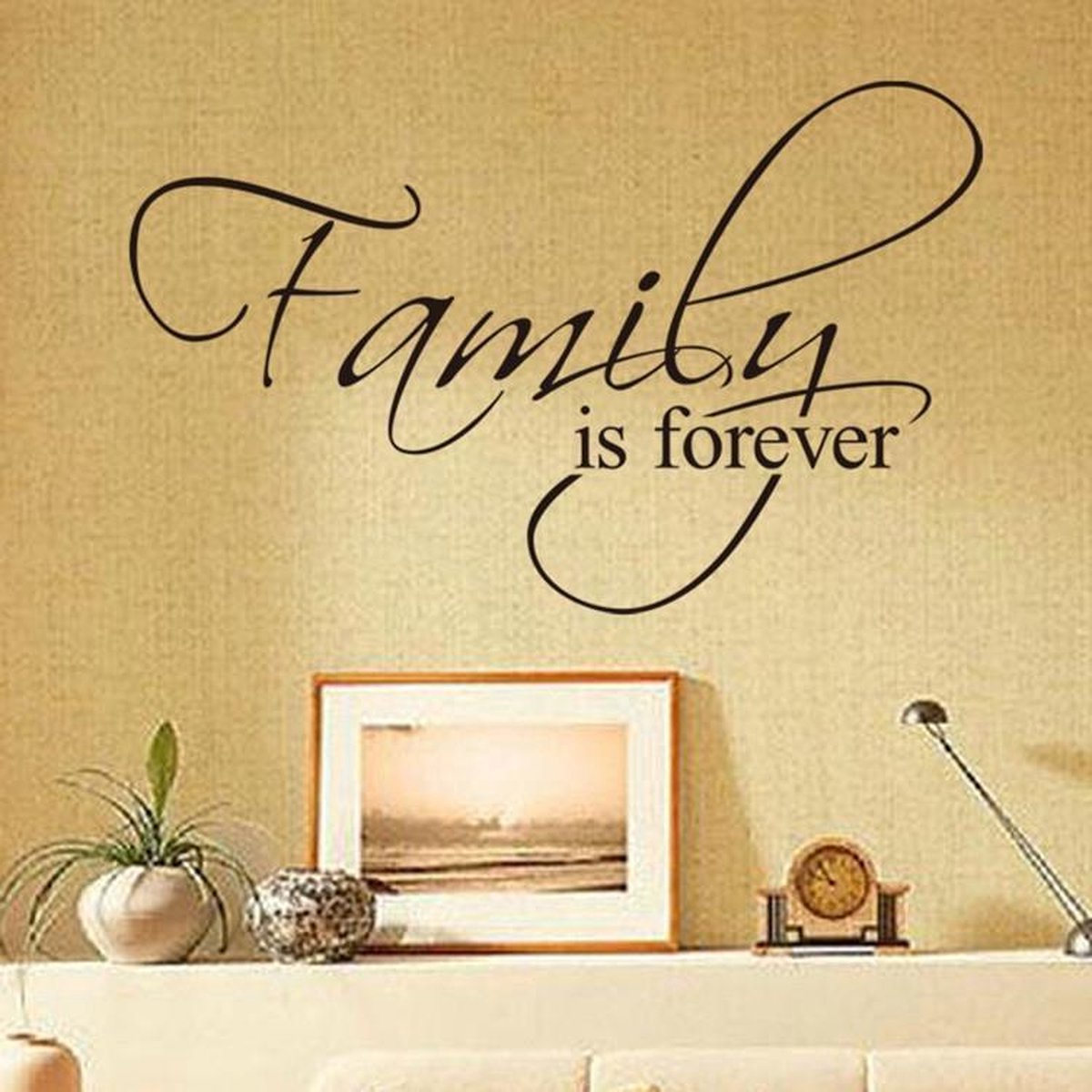 Muursticker tekst 'Family is forever' 27x45 | bol.com