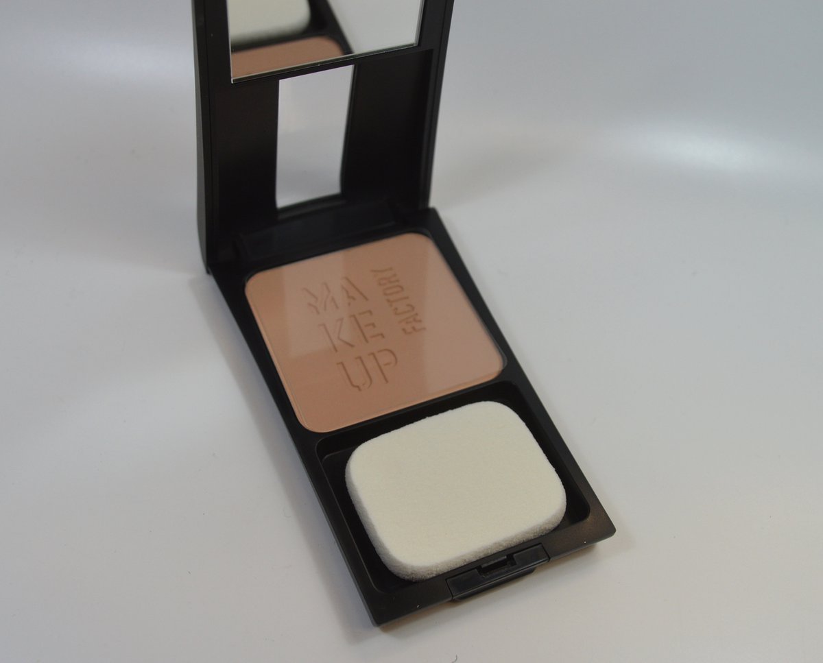 Make Up Factory Compact Powder #2 Light Beige | bol.com