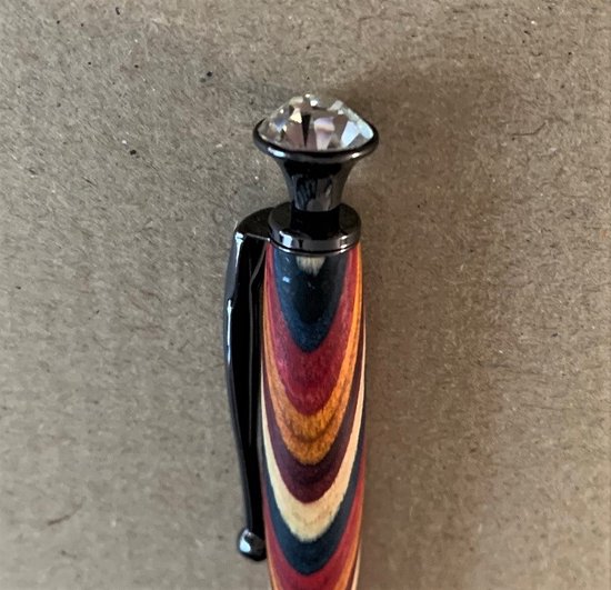 Luxe balpen, gemaakt van gelaagd gekleurd hout. | bol.com