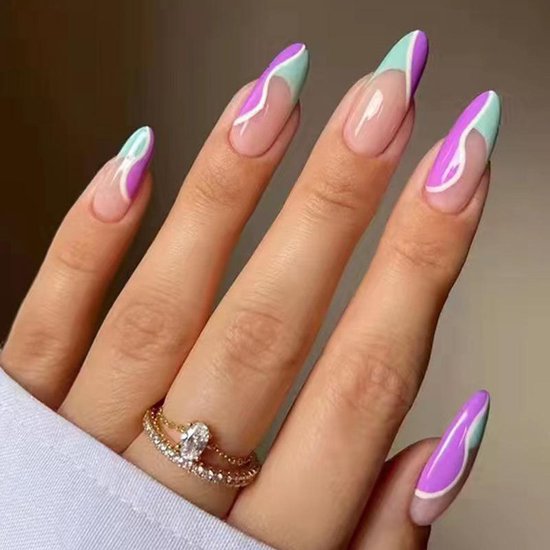 Press On Nails - Nep Nagels - Groen Paars Gestreept - Almond - Manicure ... Press On Nails - Nep Nagels - Groen Paars Gestreept - Almond - Manicure ...