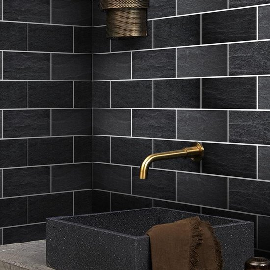 Afpellen en kleven zelfklevende spatwand voor woonkamer-keuken-badkamer ...