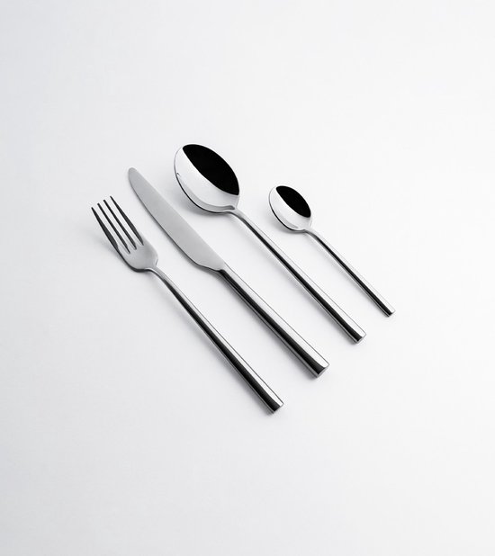 KNIndustrie '800: Luxe Bestek, Italiaans Design en glanzende Afwerking ...