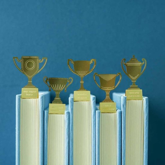 Tiny Trophies - Wonder Woman - For Everyday Awards - Award your friends ...