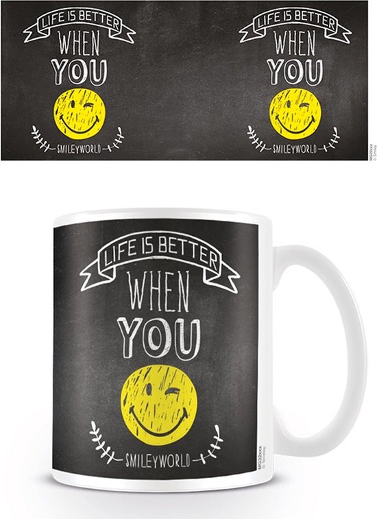 Smiley Life is Better Mok | bol.com
