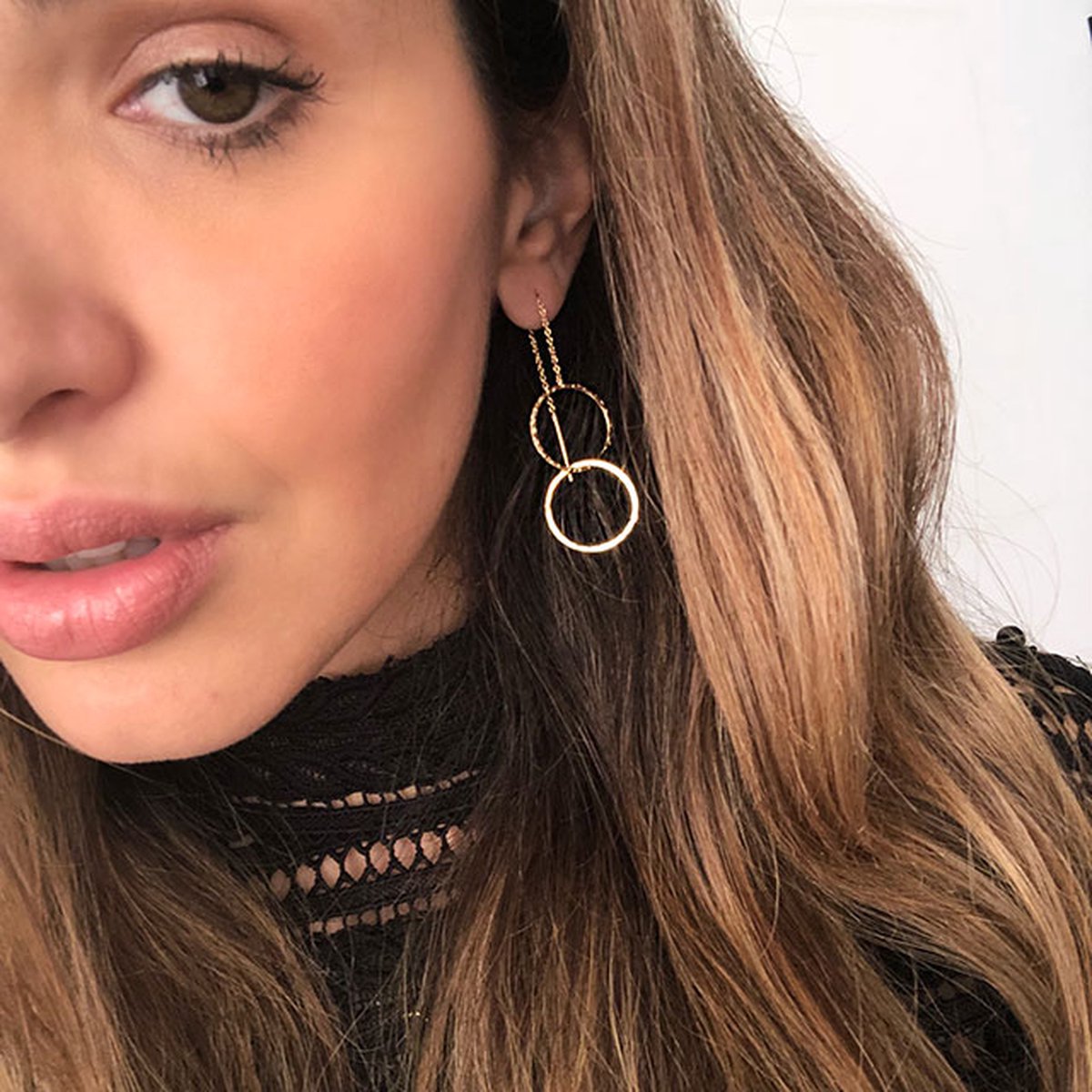 HINTH, Twins Round Gouden Doortrek Oorbellen, Threaders | bol.com