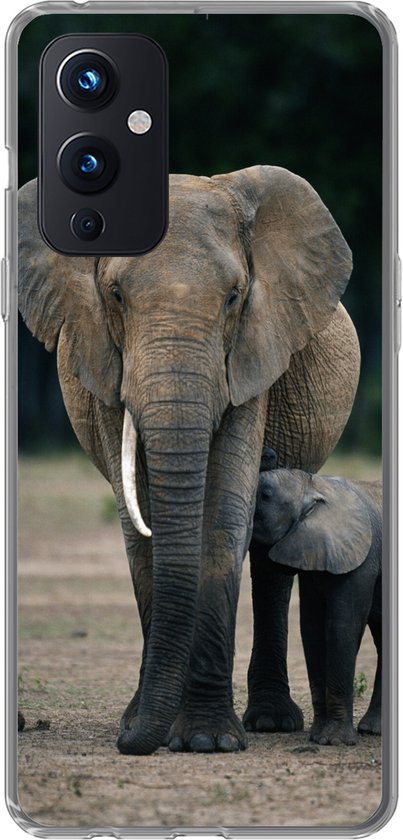 OnePlus 9 hoesje - Baby olifant die gevoed wordt door zijn moeder ...