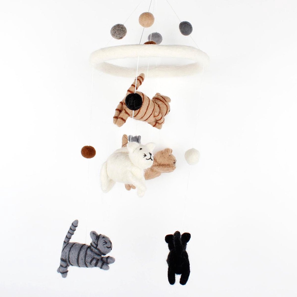 Mobiel - Katten - Wolvilt - Fairtrade - Kinderkamer - Babykamer - Box ...