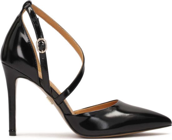 Black pumps with original clasp | bol