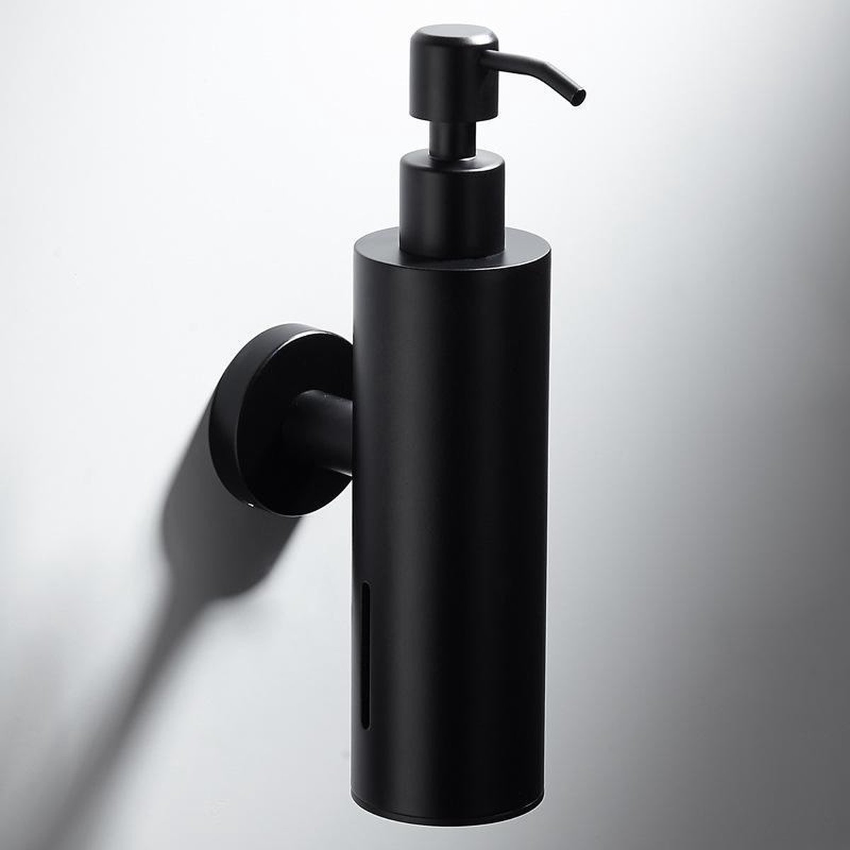 Zeepdispenser - Hangend aan de muur - Zwart - Zeeppompje - RVS ... Zeepdispenser - Hangend aan de muur - Zwart - Zeeppompje - RVS ...