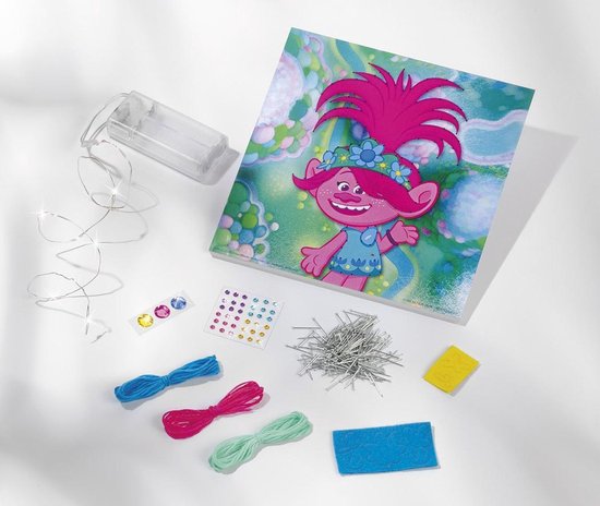 Trolls String art light up Poppy - string art schilderijtje maken met ...