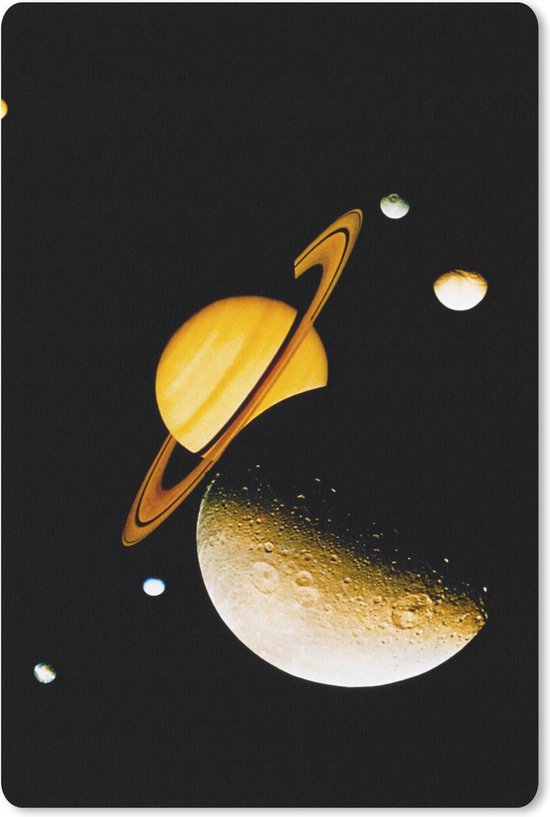 Saturnus en zijn manen | bol.com
