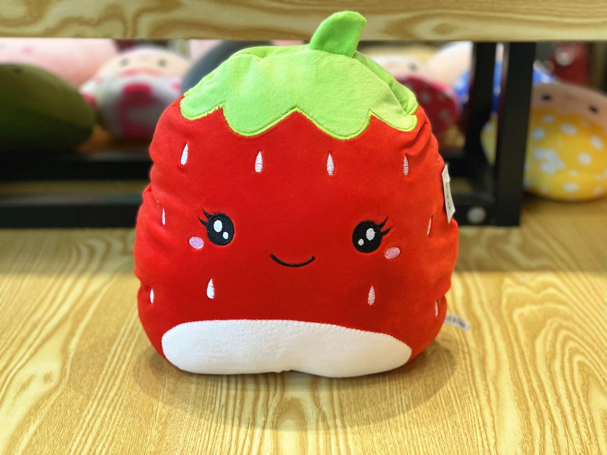 Squishmallow Scarlet 30cm - Knuffel - Rode Aardbei | bol.com