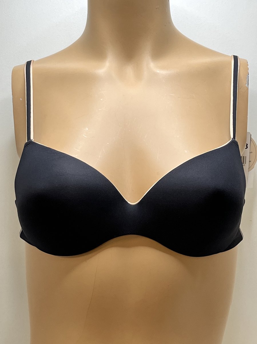 Chantelle voorgevormde Beugel Bh 1115 zwart 70B Beha | bol.com