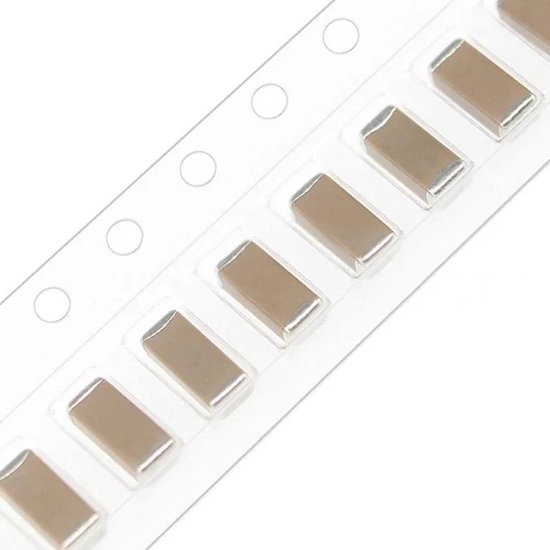 Condensator SMD 5,6pF 5% 1206 - per 10 stuks | bol.com