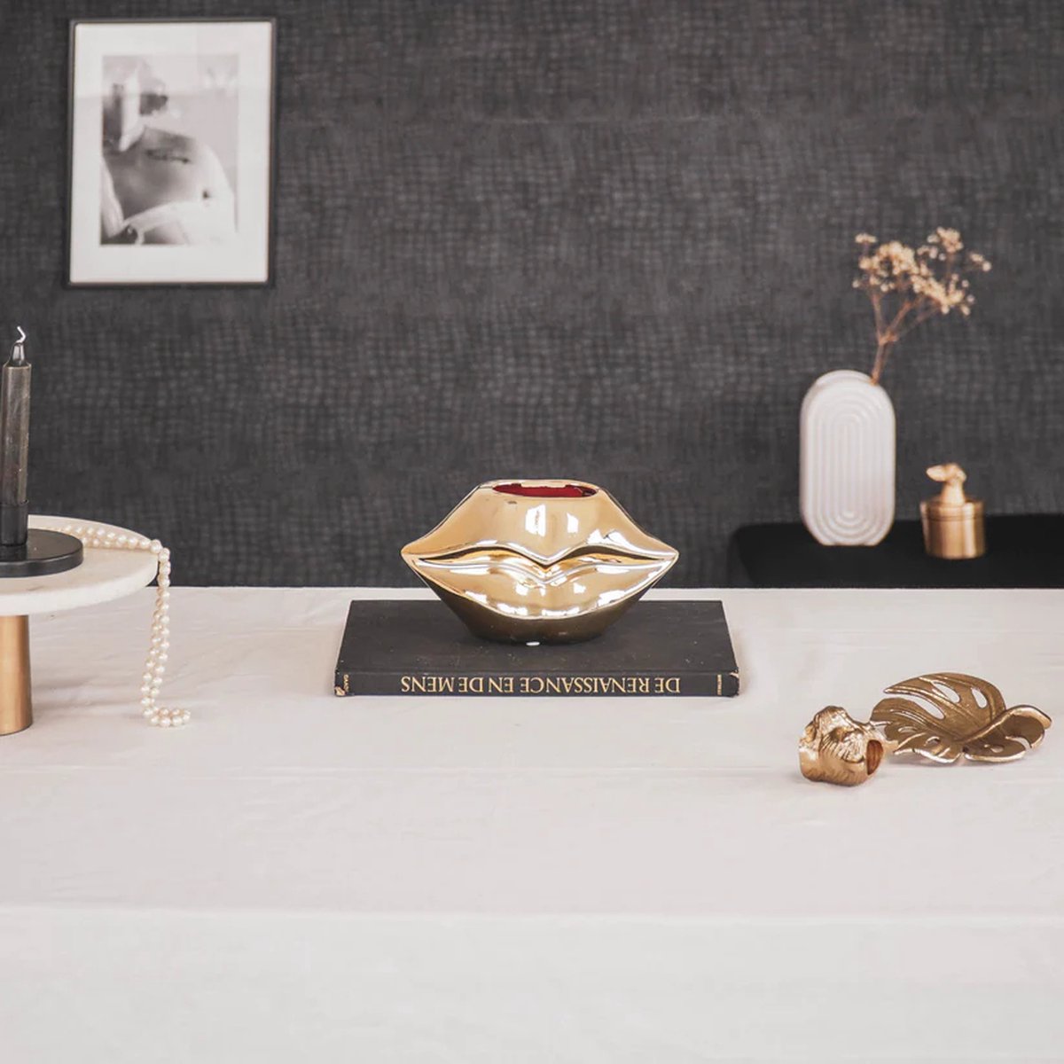 HV Lips Don't Lie Vase red - Housevitamin vaas lippen Goud | bol.com