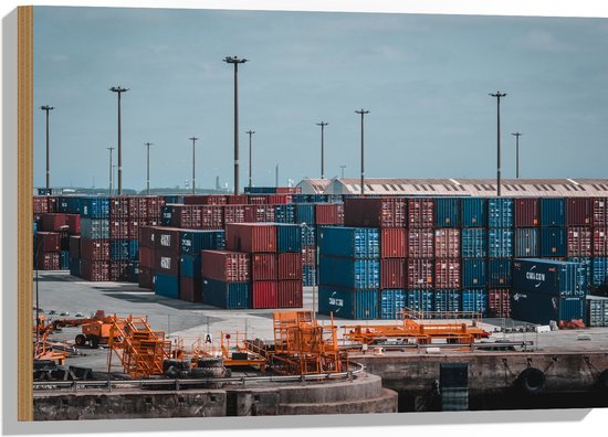 WallClassics - Hout - Zeecontainers in Haven - 75x50 cm - 9 mm dik - Foto op Hout (Met... | bol