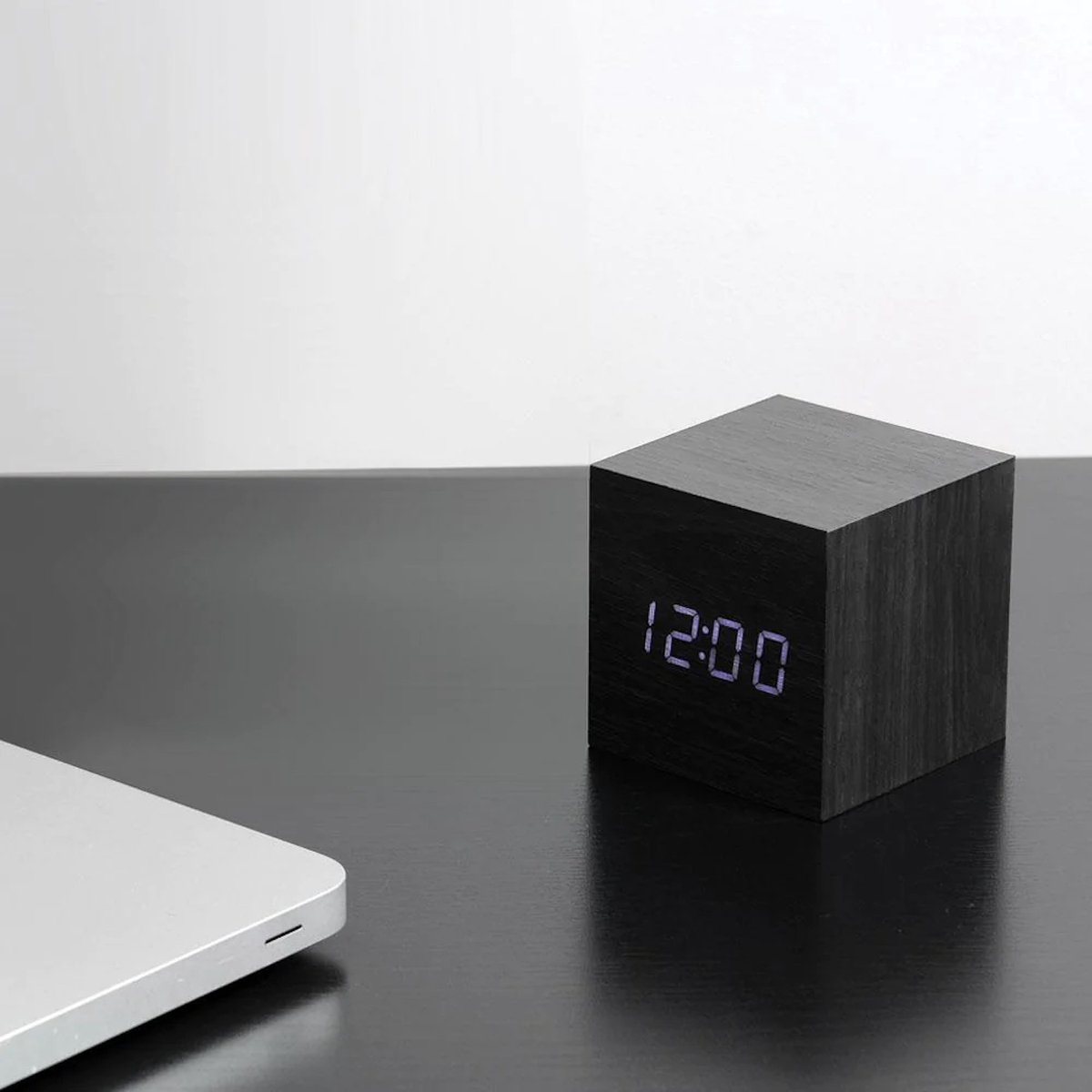 MoMA - Design Wekker Blok - Zwart | bol.com
