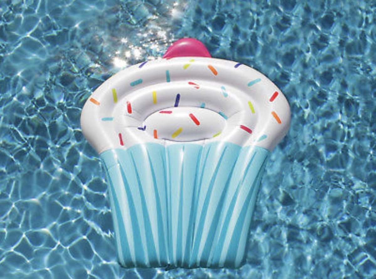 Cupcake blauw opblaasbaar | inflatable cake blue | | groot | Summer Fun ...
