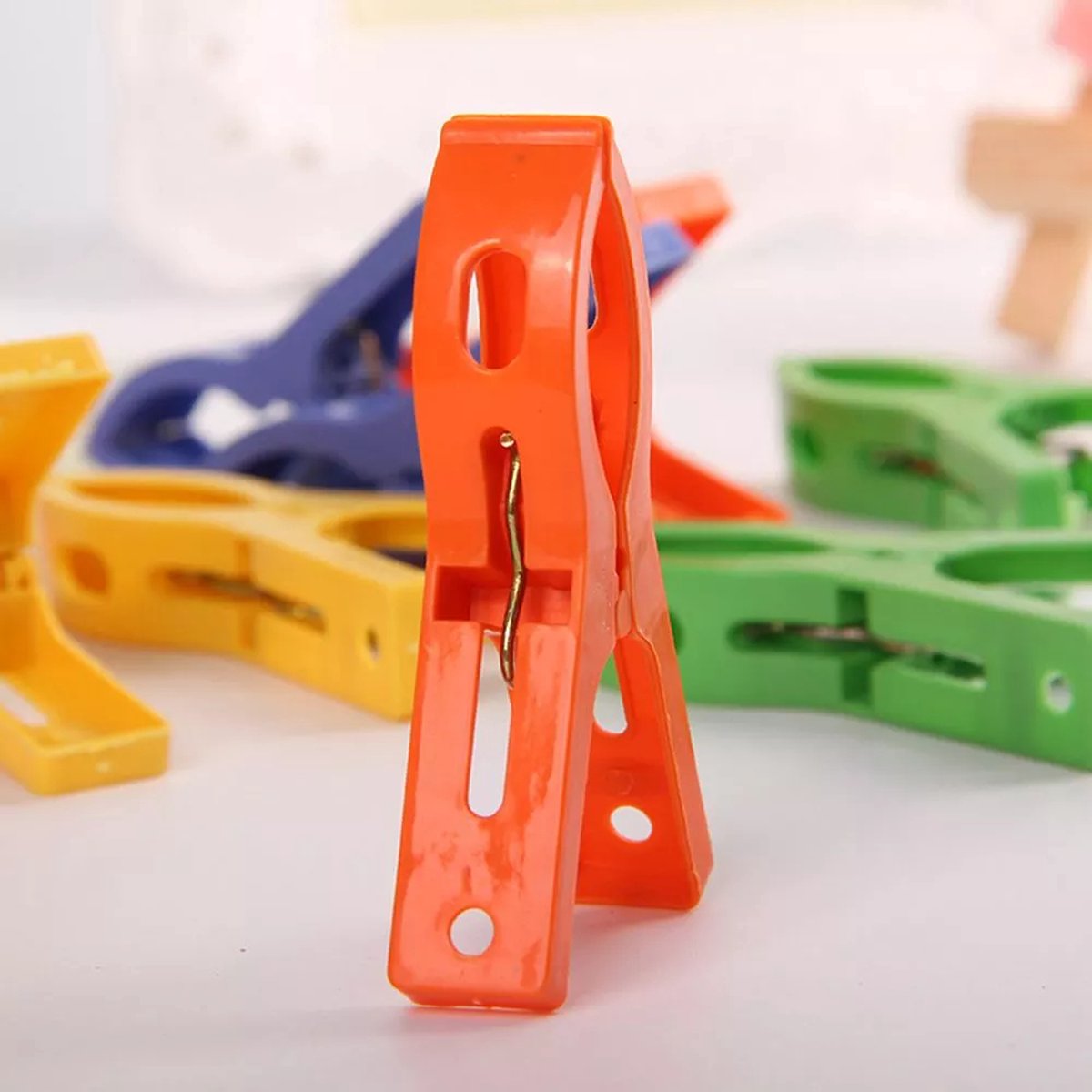 Gadgetpoint | Plastic Grote Knijpers | Wasknijpers | Kunststof Clothes ...