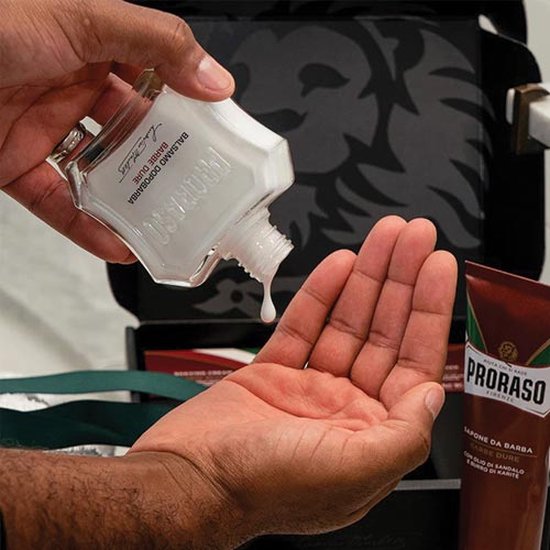 Red After Shave Balm 100ml | bol.com