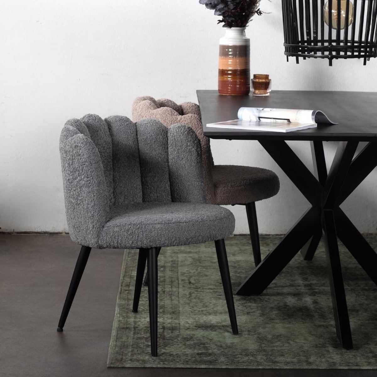 Teddy Stoel Grijs - Eetkamerstoel Teddy Stof - Stoel Julien - Giga ...