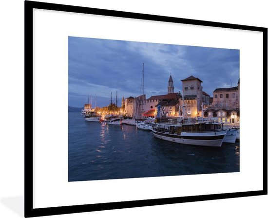 Fotolijst incl. Poster - Boten aan de kant in Trogir in de avond ...