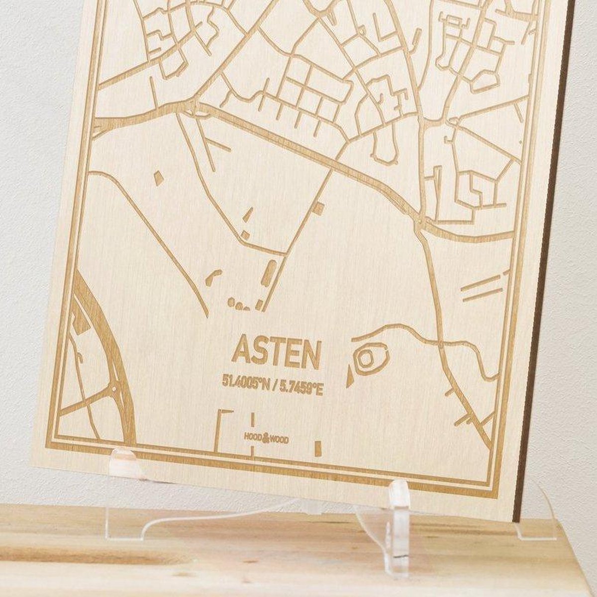 Kaart Asten - Gegraveerde stadskaart Hood&Wood - Hout, A4 | bol.com