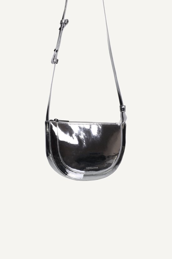 Monk and Anna - Farou half moon bag | silver | bol