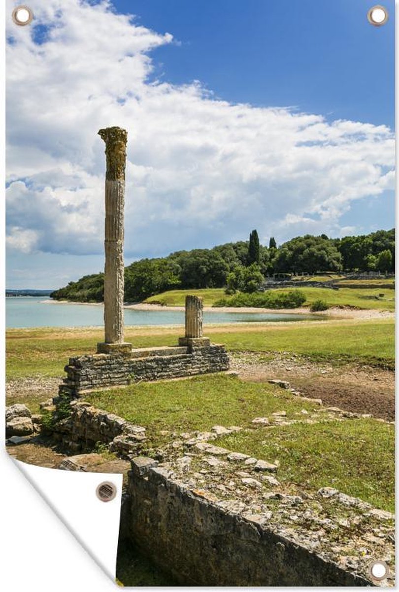 Ruine romaine sur une île du Parc National de Brijuni Jardin affiche ...