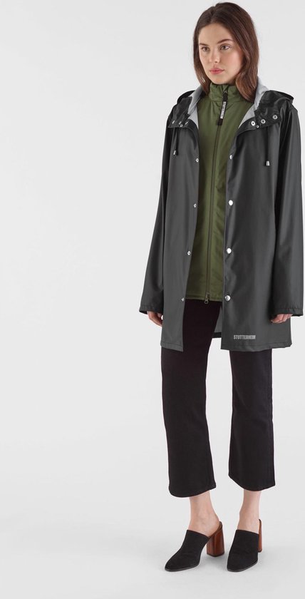 Stutterheim - Lichtgewicht regenjas voor volwassenen - Stockholm LW - Zwart - maat XS | bol