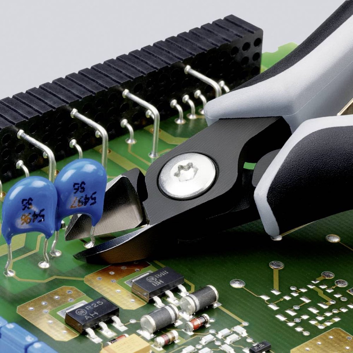 Knipex 79 02 125 ESD 79 02 125 ESD ESD Zijkniptang Met facet 125 mm ...